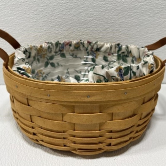 Longaberger | Accents | 999 Longaberger Basket Floral Fabric Plastic ...